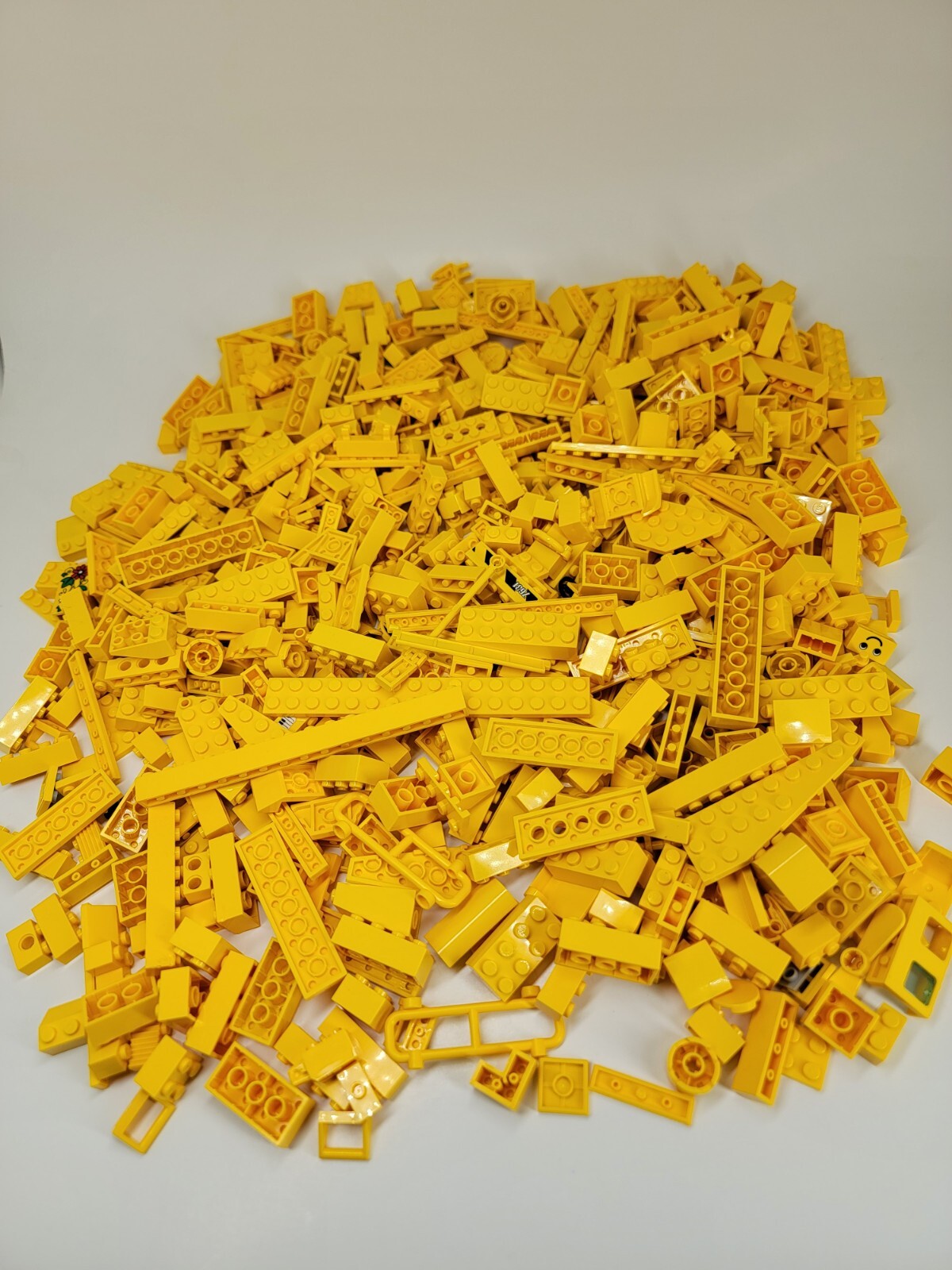 Lego 2 Pounds Of Yellow Bricks Washed/Sanitized Bulk Building Lot 2 ...