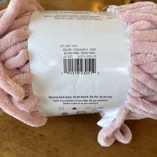 LOOPS AND THREADS..CHENILLE HOME..BLUSH PINK, 8.8 Oz, 109 Yds, Blanket ...