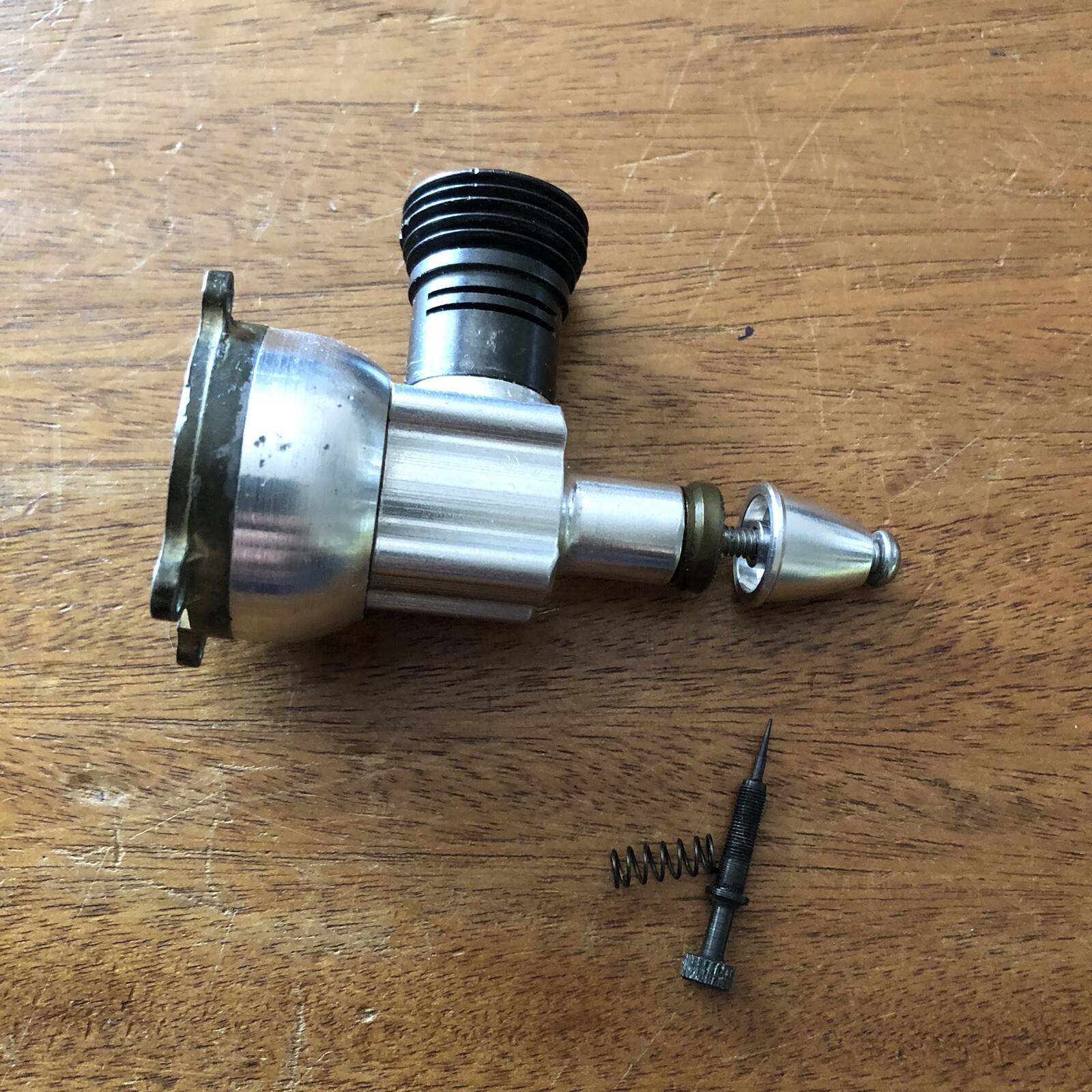 Vtg Cox .049 Airplane Engine with Metal Gas Tank piston moves missing ...