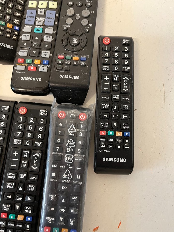 Lot of 11 Samsung TV Remotes - Mixed Models - Used & New - Fully ...