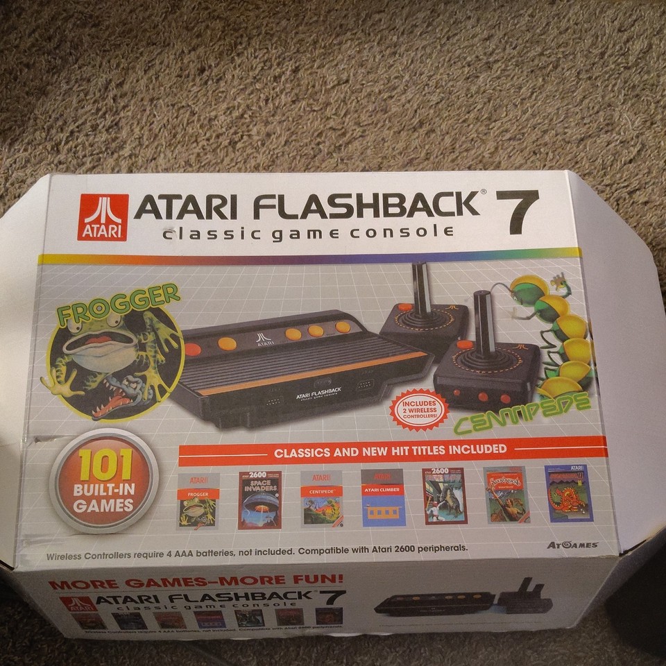 Atari Flashback 7 Classic Game Console System 101 Built In Games + 2 ...