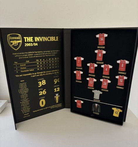 ARSENAL The Invincibles BOXED BADGE SET. BNIB 14 Pin Badges. Rare set ...
