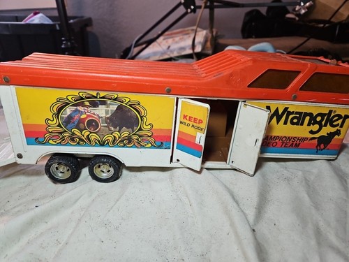 Ertl VTG Wrangler Rodeo Team Horse Steel Semi Truck Trailer 1983 1/25 ...