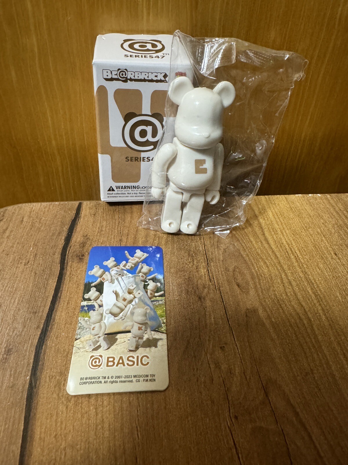 Bearbrick Be@rbrick 100% Series 47 Figure - Basic Letter E | eBay