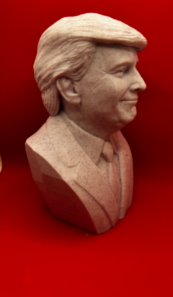 🇺🇸 Realistic Donald Trump Statue White Finish President MAGA Desk ...