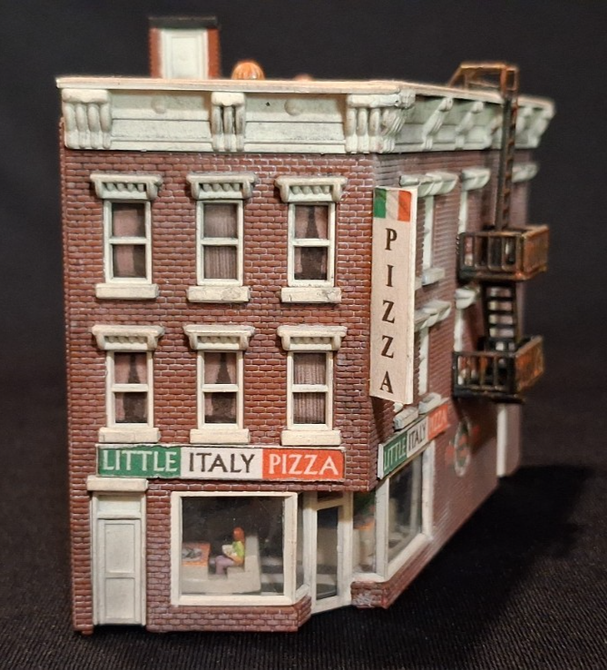 N Scale Pizza Parlor Building. Painted, weathered & detailed. LED ...