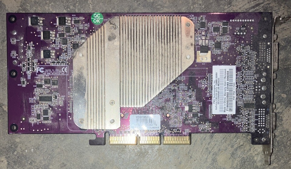 PNY Verto nVidia GeForce FX 5700 Ultra VCGFX57UAPB 128MB AGP Graphics ...
