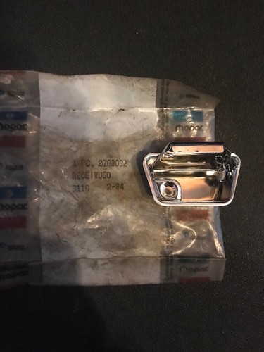 NOS Mopar 2788032 Rear Arm Rest Ash Tray 1967-73 A-Body | eBay
