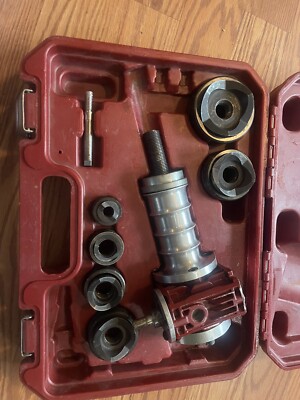 Knockout & Punch Sets - Maxis Punch