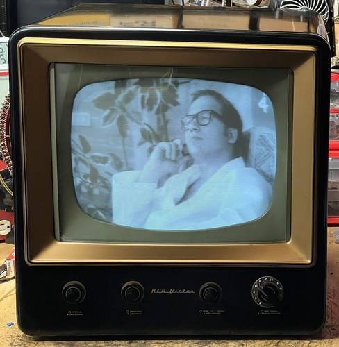 Rare 1950’s RCA Victor 17” TV, Excellent Condition Restored Works Great ...