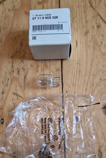 Genuine BMW E46 F20 F21 F25 F26 Halogen Headlight Bulb 07119905328 12V ...