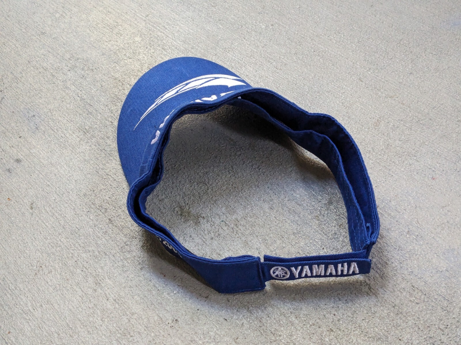 2006 Yamaha Visor Red Bull Mazda US Grand Prix Racewa… - Gem