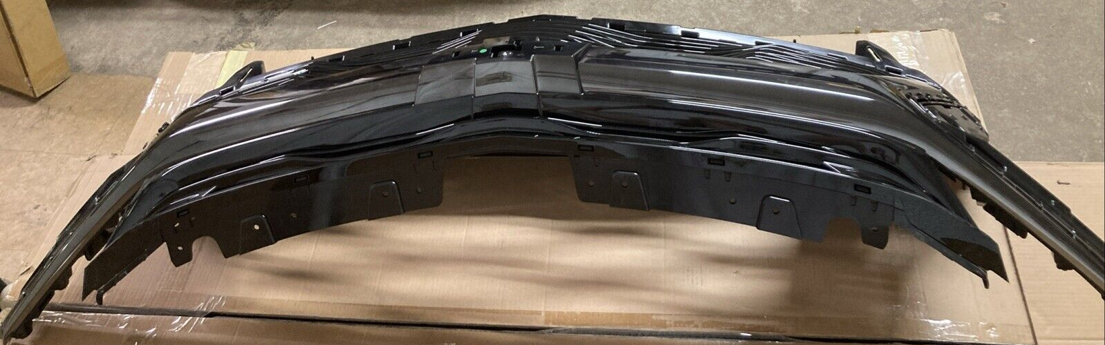 NEW GENUINE GM 42727490 GRILLE ASSEMBLY BLACK HONEYCOMB For 2023-2024 ...