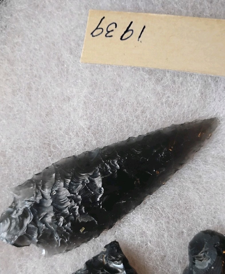 Exquisite Authentic Native American Obsidian Arrowhead Corner Notch Rec ...