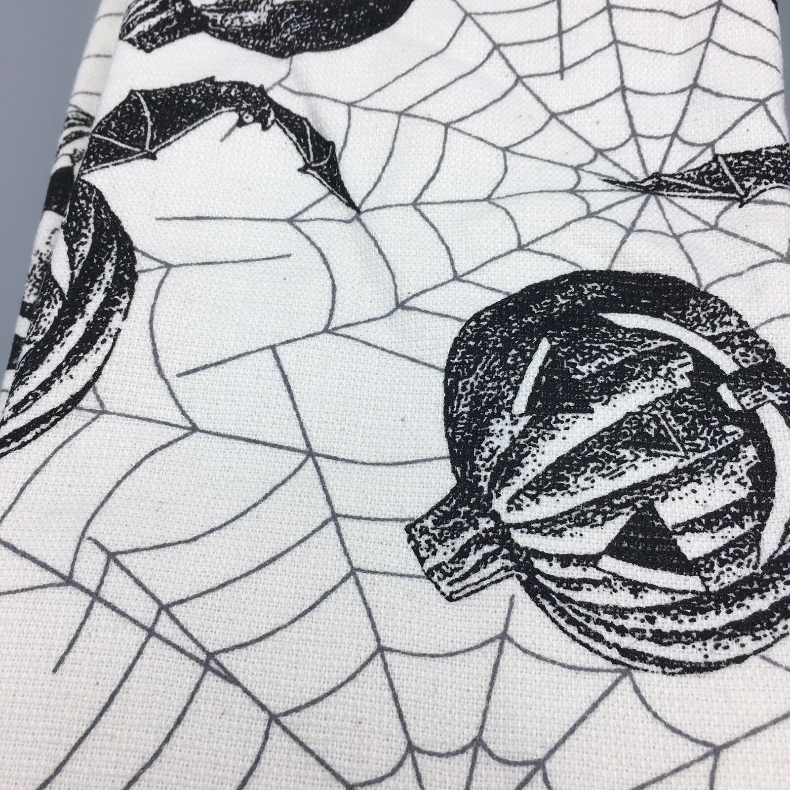 2pc Cynthia Rowley Halloween Terry Kitchen Towel Set Pumpkins Bats ...