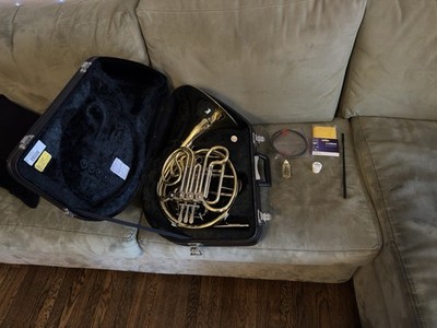 Yamaha French Horn with Hard Carrying Case and Care Cleaning Kit | eBay