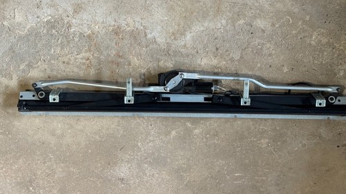 03-09 MERCEDES W211 E500 E550 REAR DECK SUNSHADE SUN SHADE ROLLER BLIND ...