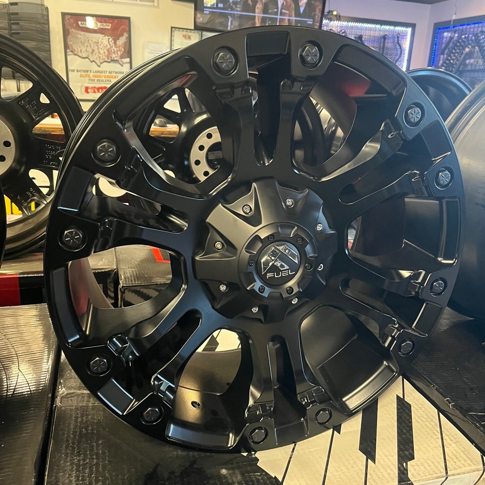 4 Fuel D560 Vapor 17" Matte Black Wheels Rims 17x9 6x5.5/6x139.7 Chevy ...
