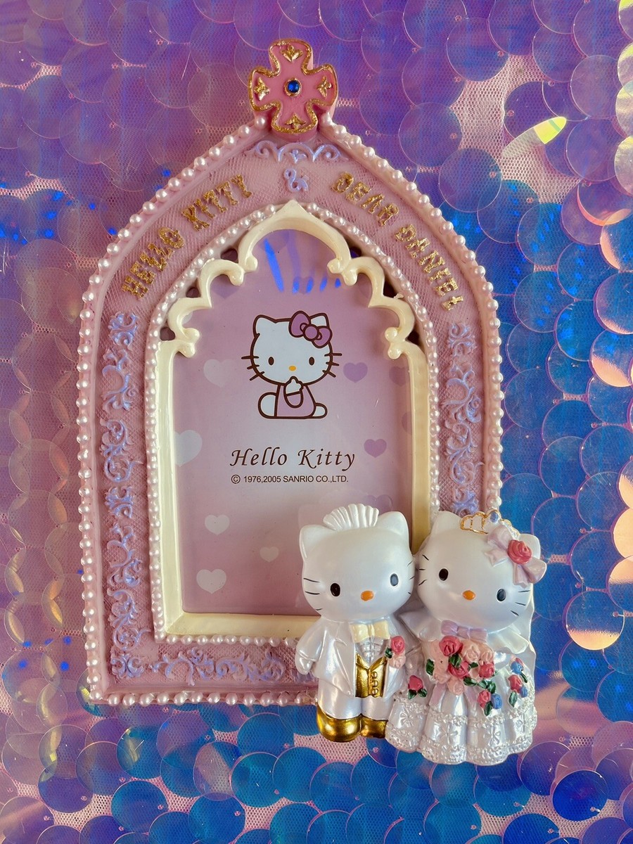 Hello Kitty Wedding Decorations
