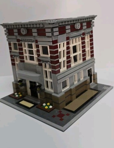 LEGO 10197 Fire Brigade Modular - Alternate Bank Build - Used, Free US ...