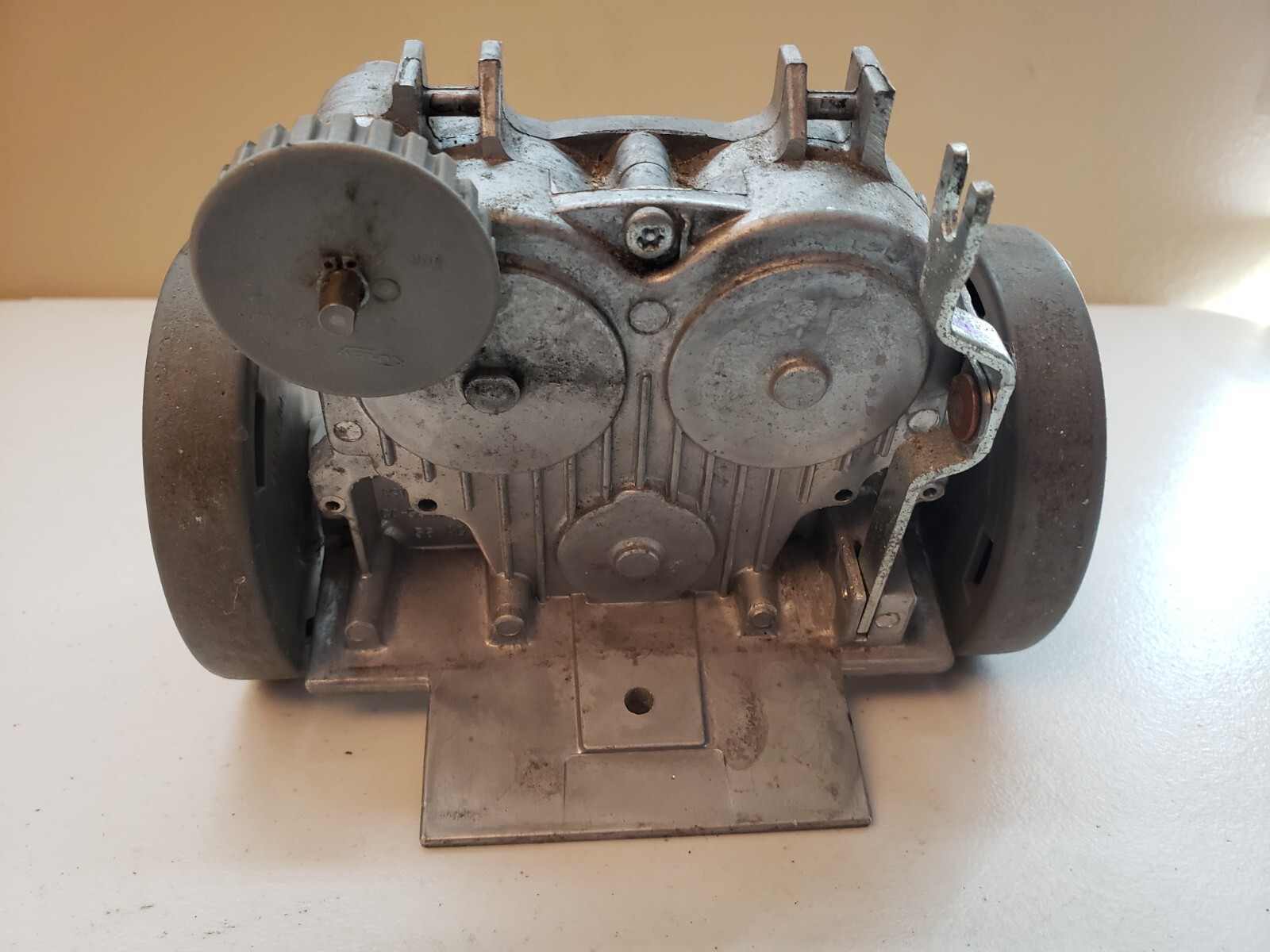 Kirby G10D SENTRIA UPRIGHT VACUUM CLEANER POWER DRIVE TRANSMISSION W ...