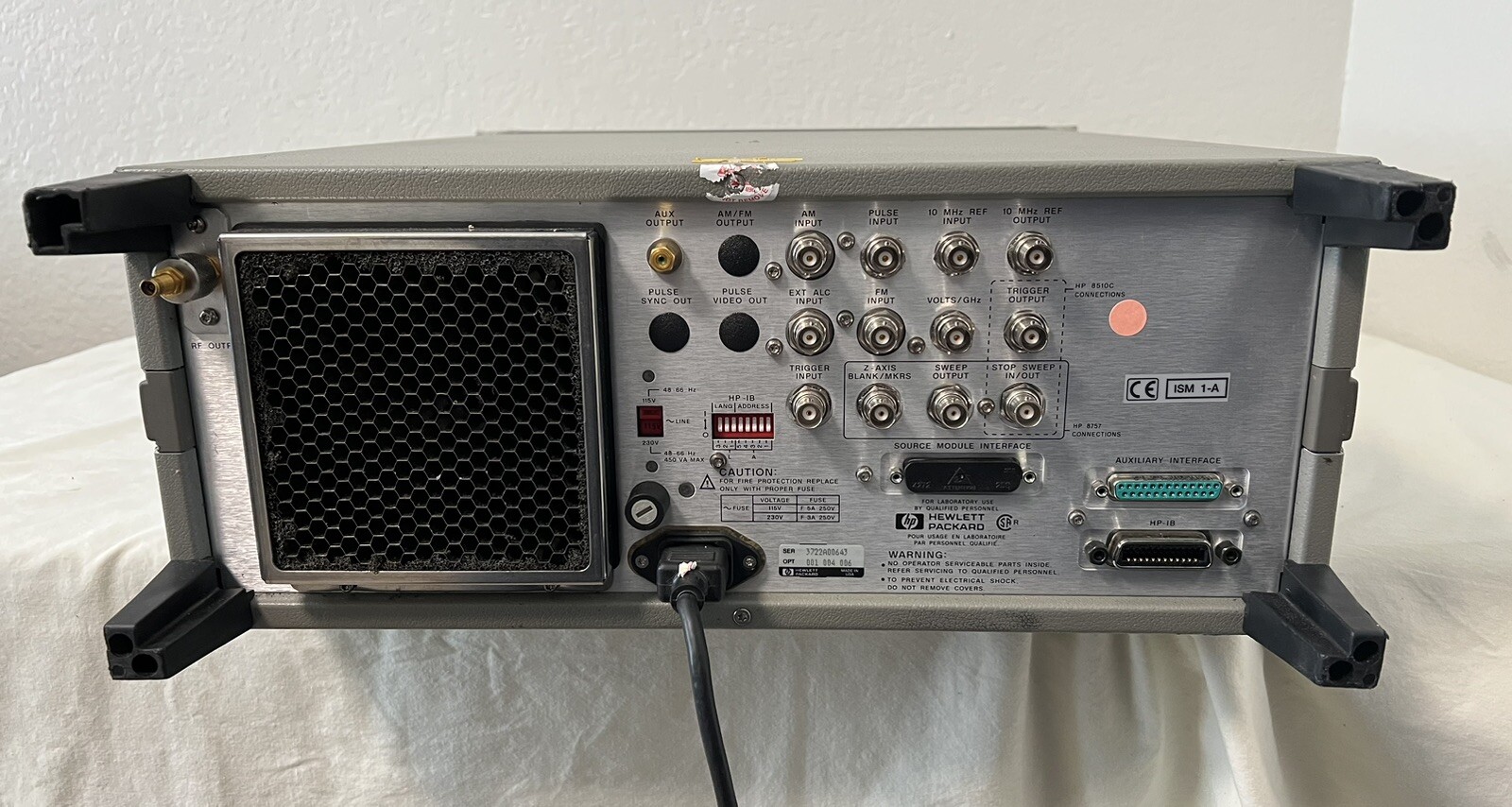 Hewlett Packard 83623B 10 MHz - 20 GHz 8360B Series Swept Signal ...