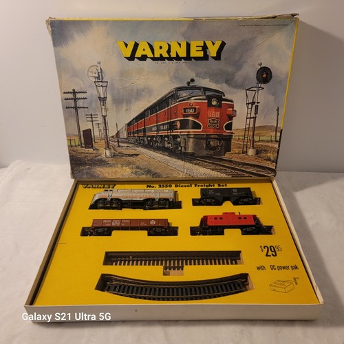Vintage Varney Train Set No. 2550 Diesel Freight Set | eBay