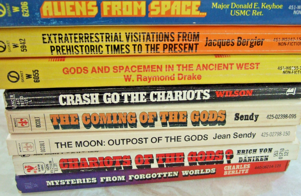 Lot of 12 UFO Alien Flying Saucer Extra Terrestrial Ufology Books All ...