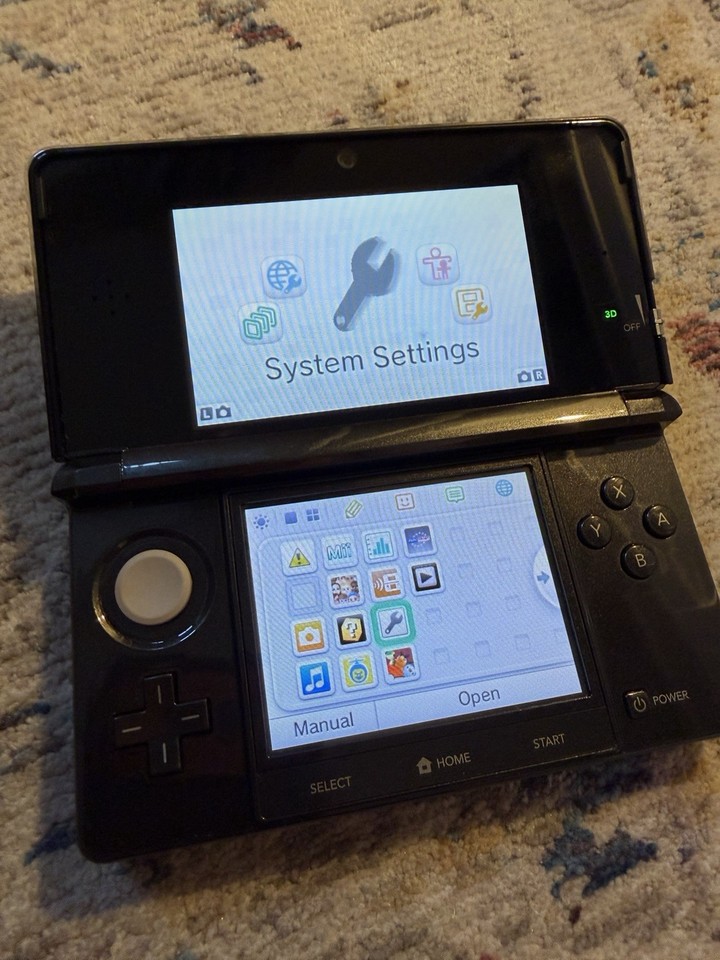 Nintendo 3DS Handheld System - Metallic Black Bundle 45496719210 | eBay UK