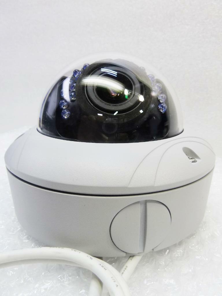 Interlogix TVD-3103 TruVision IP VF Outdoor / Indoor Mini Dome Security ...