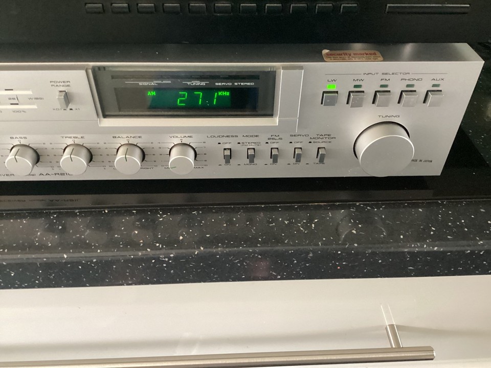 AKAI AA-R21/L stereo-receiver in silver vgc gwo lovely vintage amp ...