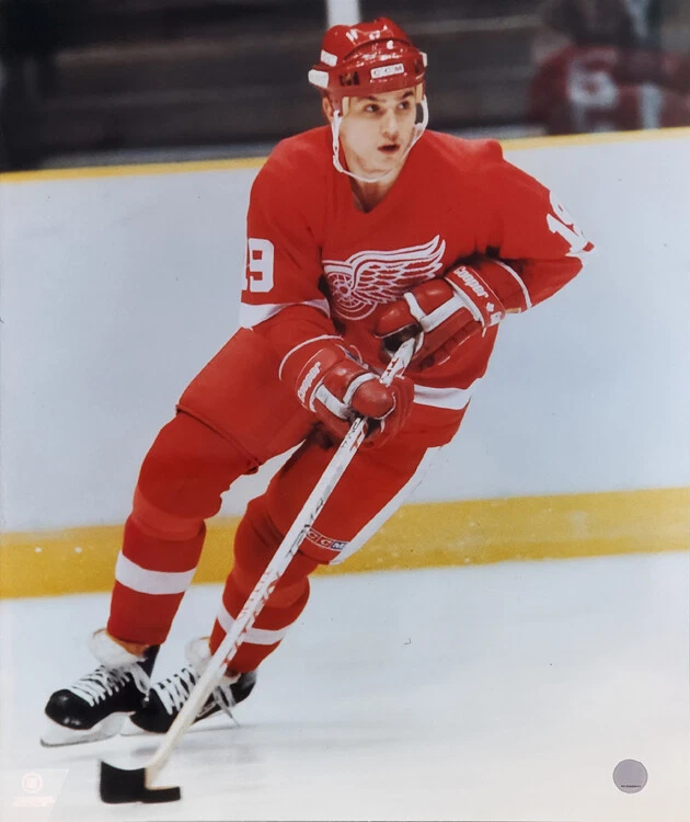 Steve Yzerman Young