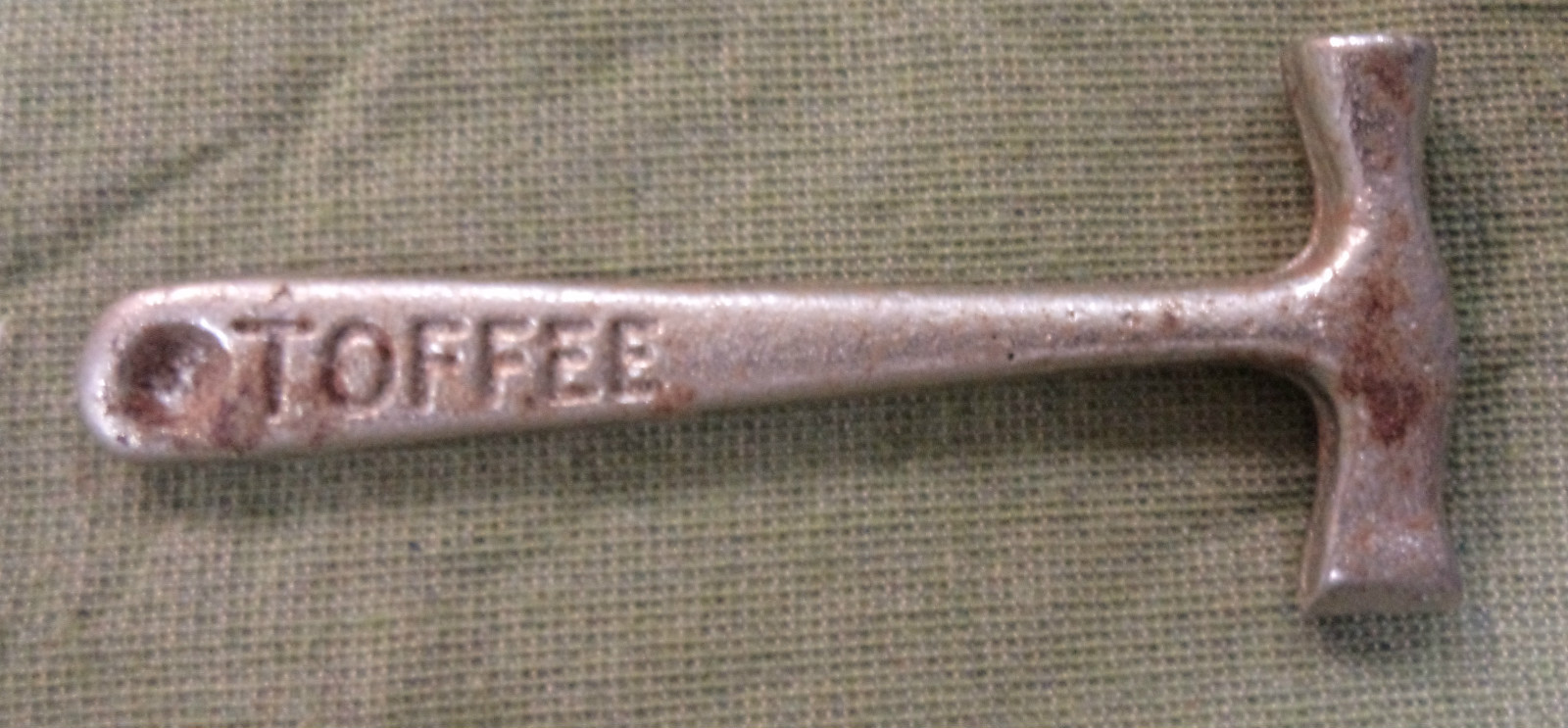 #D135. WALKERS TOFFEE HAMMER | eBay