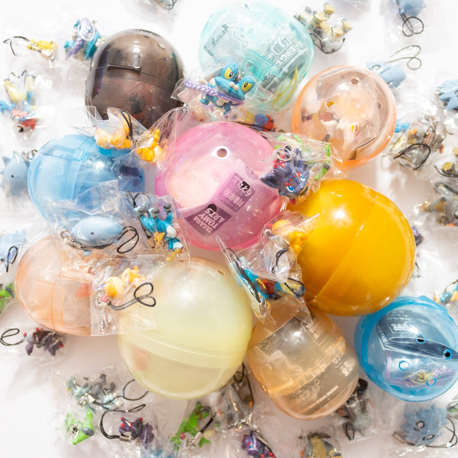 (4) Random Pokemon Mini Figures, TOMY and BANDAI, Japanese Gashapon ...