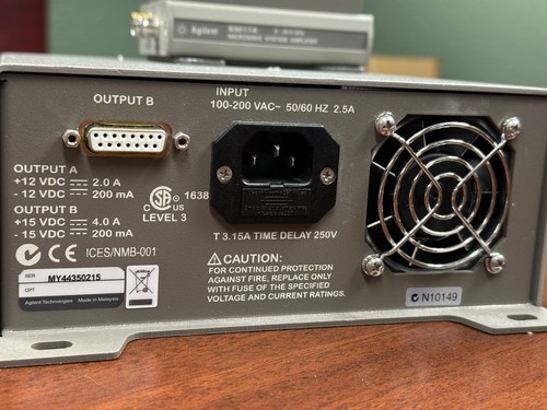 Agilent 83017A + 87422A: 0.5-26.5GHz Amplifier, 18dBm, g:25dB, 70W ...