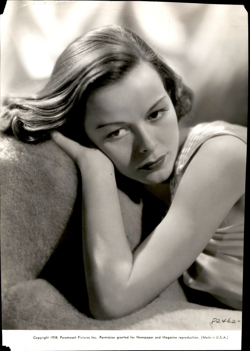 Louise Platt Actress 60 Photos - Moonagedaydream.film