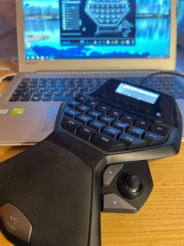 Logitech G13 Programmable Gameboard with LCD Display | eBay