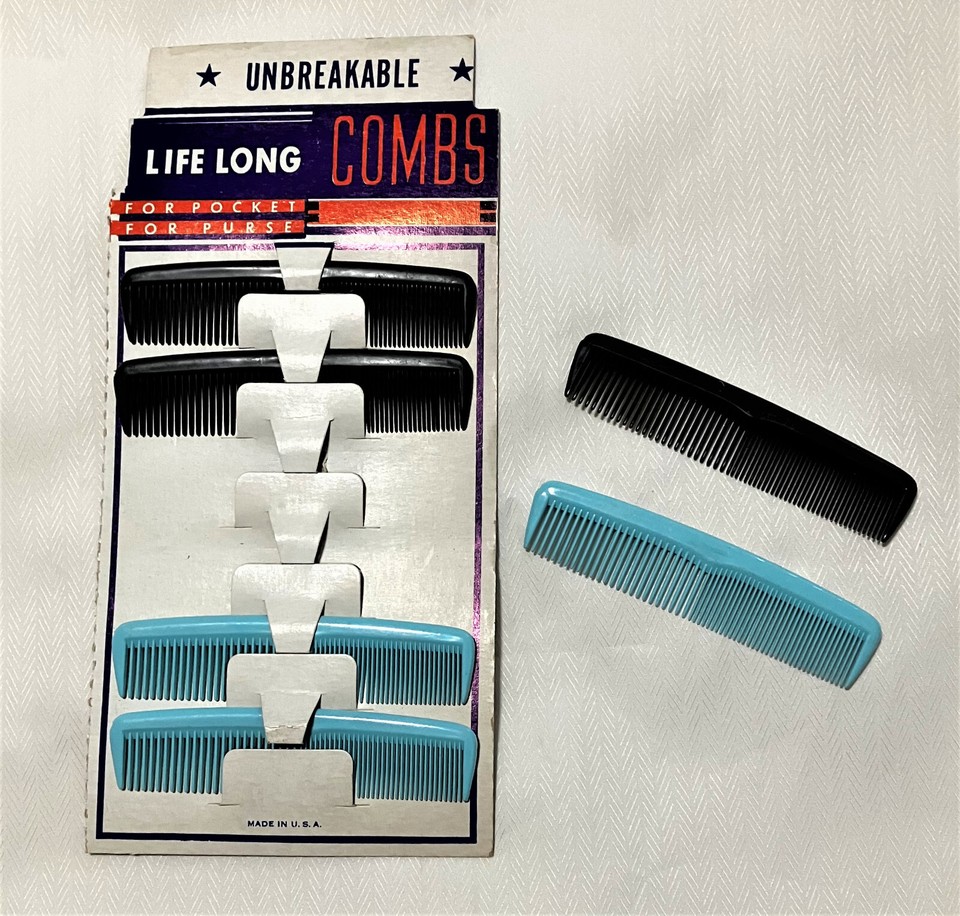 VINTAGE Store Display 6 UNBREAKABLE 5" Combs "for pocket or purse" Made ...