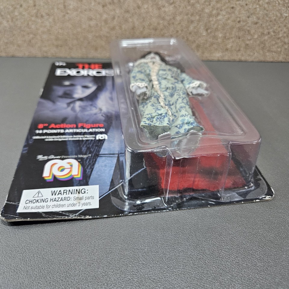 MEGO Horror The Exorcist REGAN MACNEIL Clothed 8" Action Figure | eBay