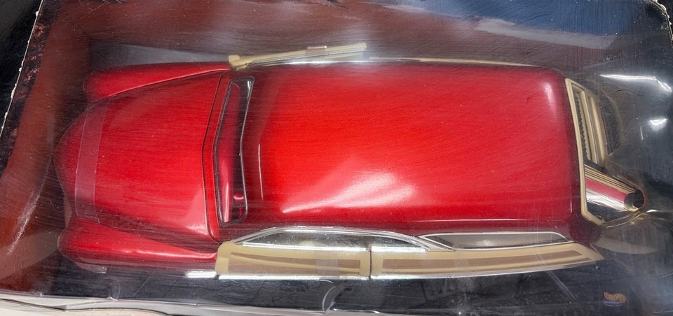 NIB Hot Wheels 26417 1950 Merc Woodie Red Diecast Model Car 1/18 Scale ...