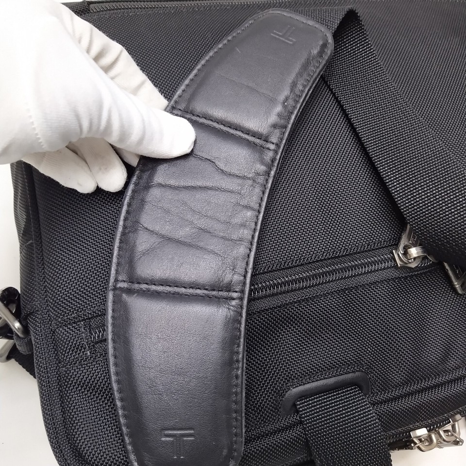 Tumi 2 Way Black Nylon Zipper Around Laptop Briefcase Messenger Bag | eBay
