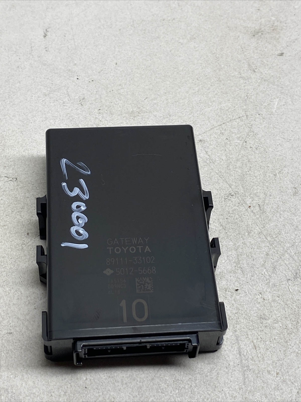 LEXUS ES300H ES350 NETWORK GATEWAY COMPUTER CONTROL MODULE OEM 2016 ...