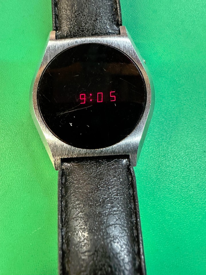 Gillette LED Watch, model 302, works well | eBay