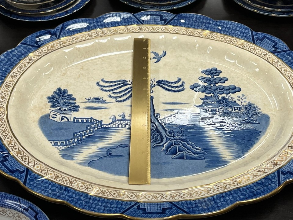 HUGE ANTIQUE SET “Real Old Willow” Dinner Set. 128 Pieces | eBay