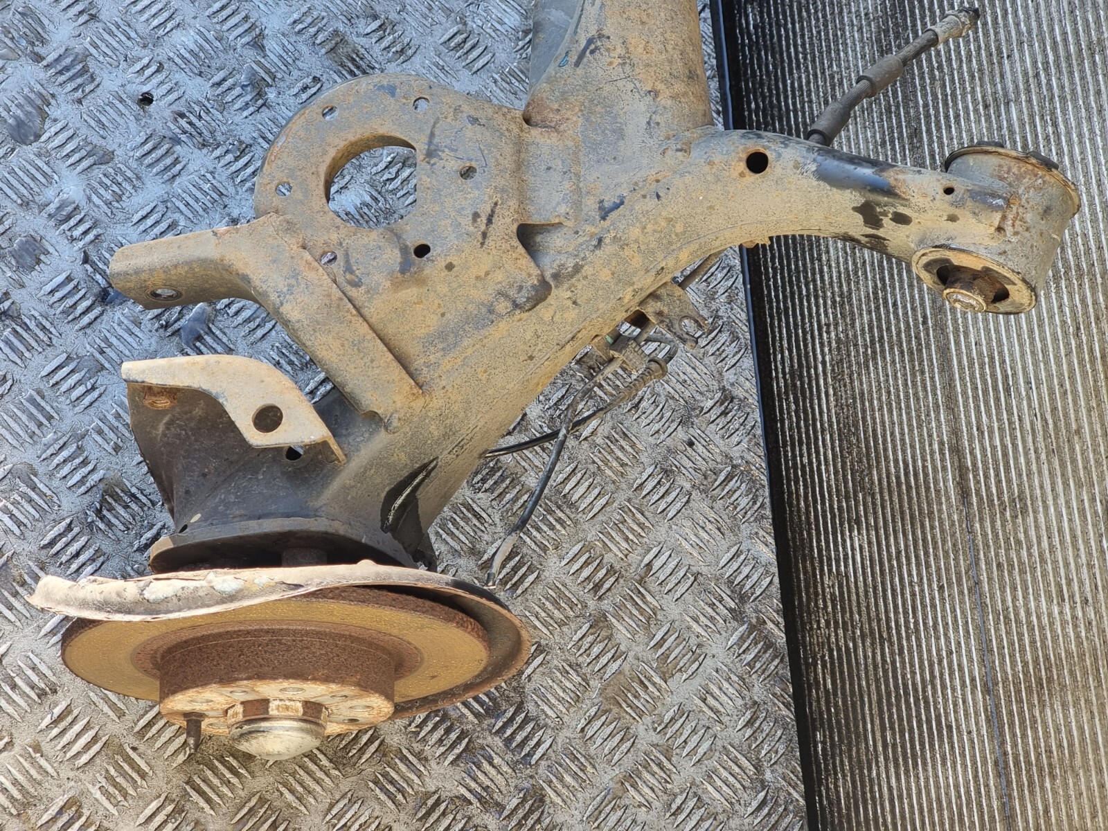 FIAT 500L MPW REAR AXLE 1.3L DIESEL SEMI AUTO MPV 2014 | eBay UK