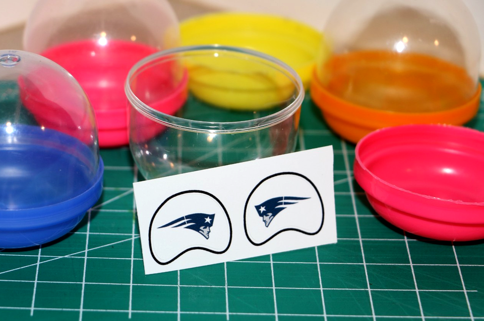 Old 2025 Rivalry NE Patriots Vending Machine Decals & Football Gumball ...
