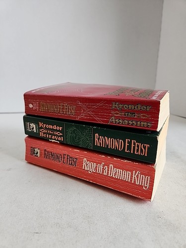 Lot Of 3 Raymond E. Feist Paperback Books 1 Serpentwar Saga & 2 Riftwar ...