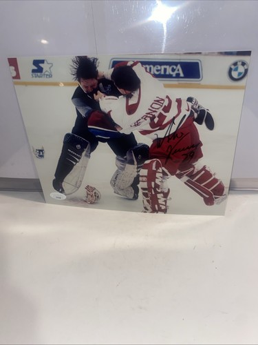 Mike Vernon Signed 8 x 10 Fight Photo vs. Patrick Roy JSA COA | eBay