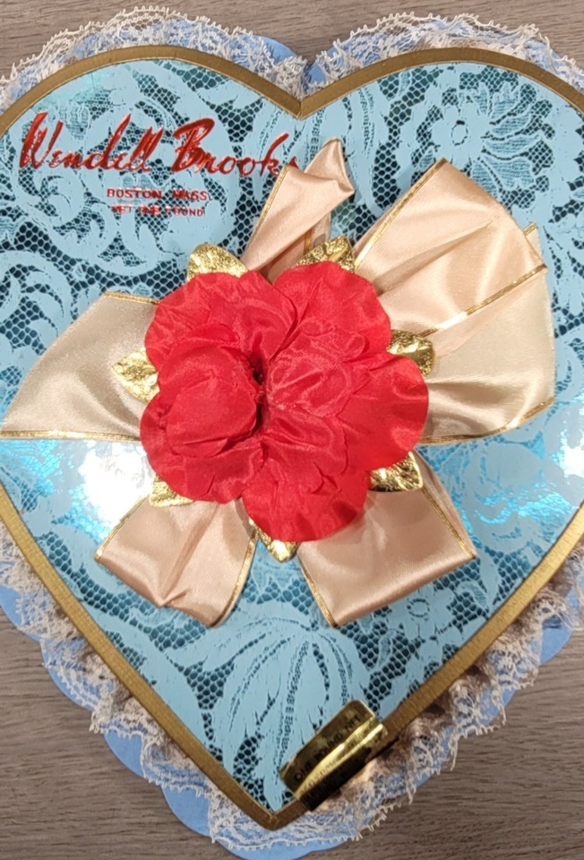 Vtg Valentine's Day Heart Shaped Candy Box Wendell Brooks Blue Lace ...