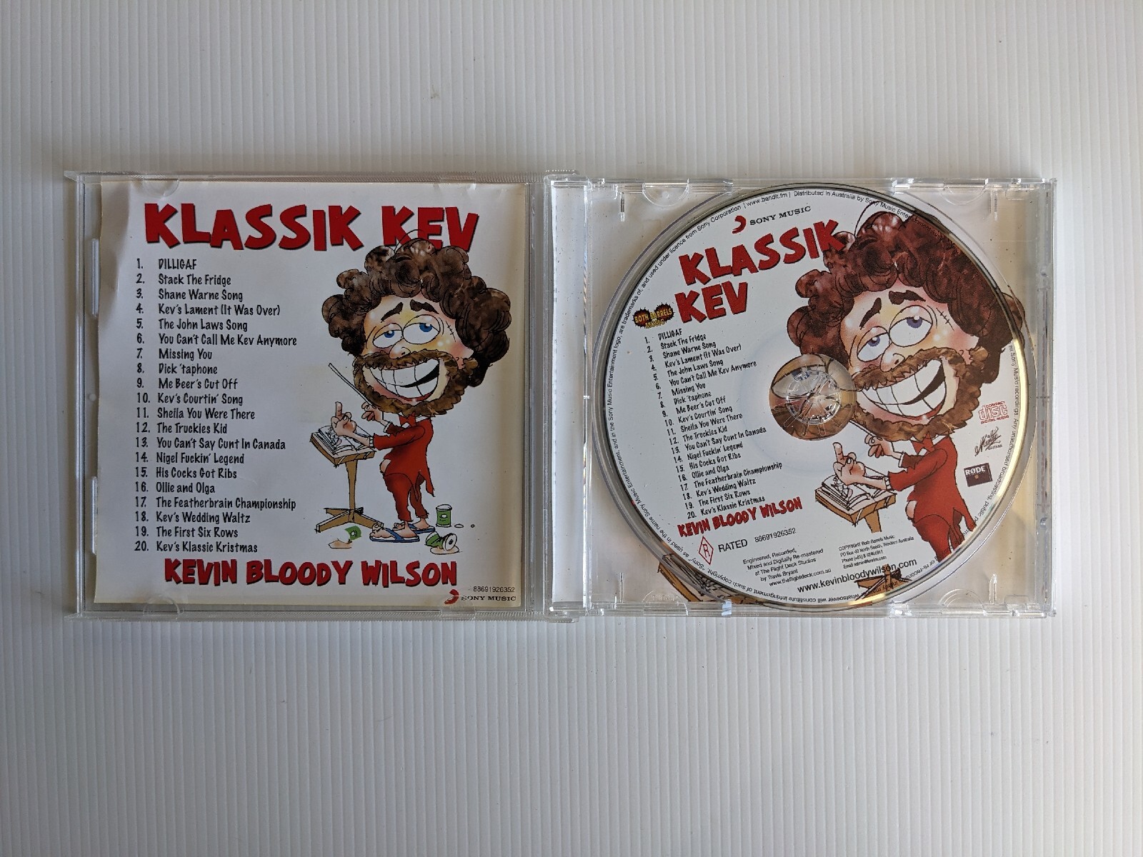 Kevin Bloody Wilson – Klassik Kev CD – Signed On Front Cover Insider ...